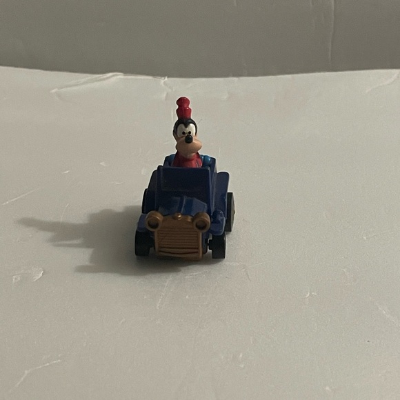 Disney | Toys | Small Vintage Disney Goofy In Blue Car Toy 2 Inches ...